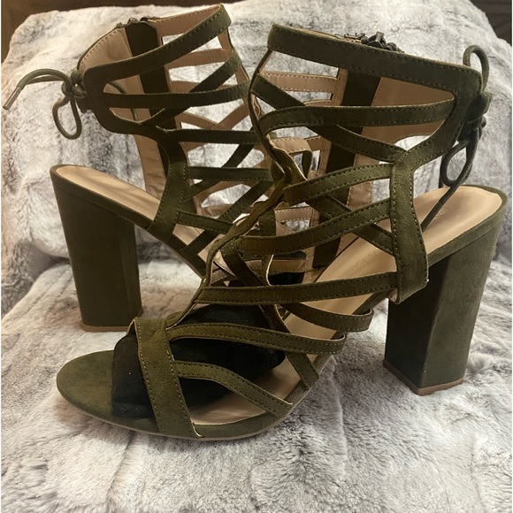 Wild Diva | Shoes | Wild Diva Lounge Olive Green Suede Tie Back Heels 9 ...